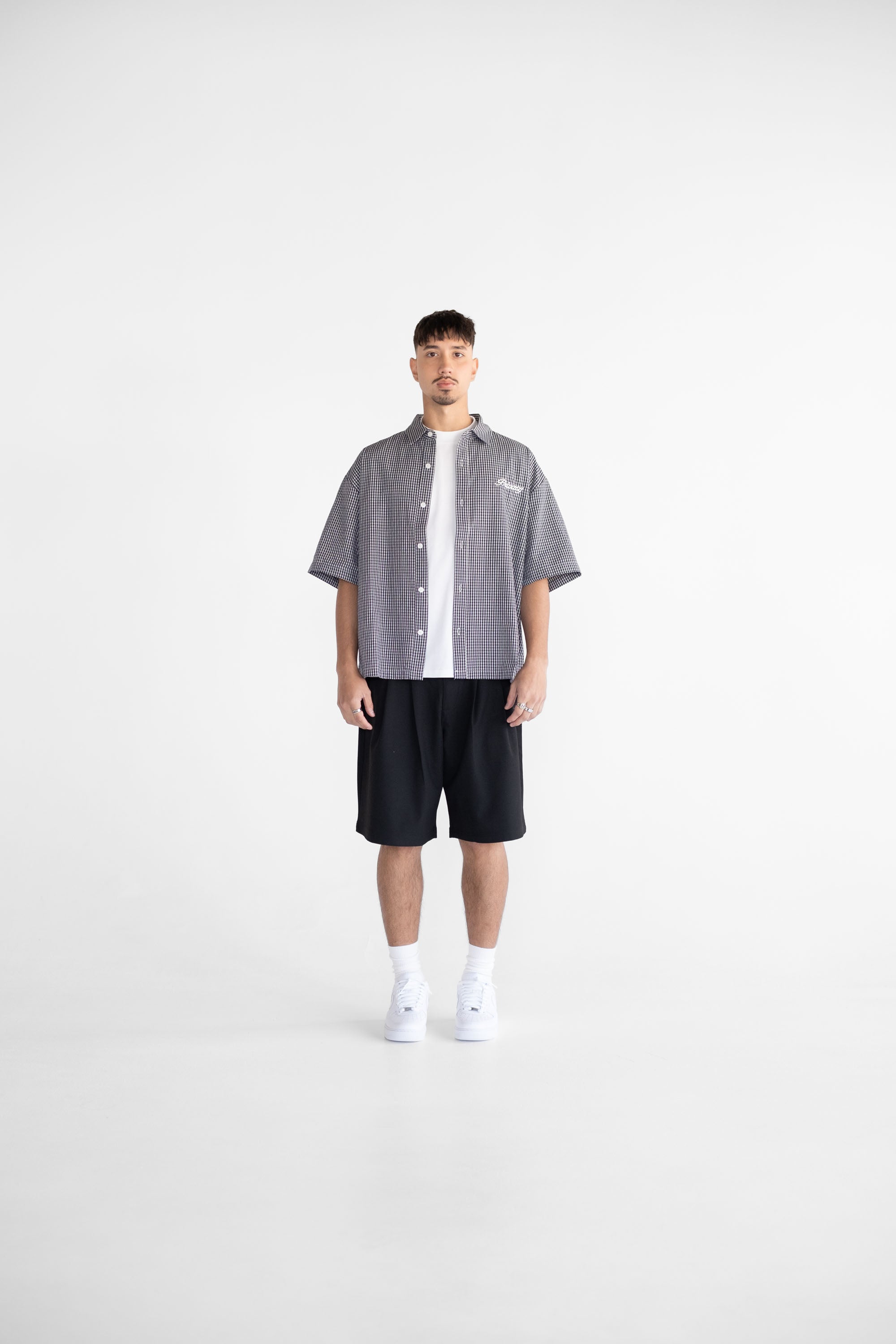 Boxy Script Shirt - Navy – PRIVACY CLO